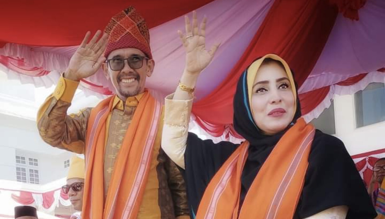 Dekranasda Kota Bima Sukses Gelar Pawai Rimpu, Geliatkan Ekonomi Rakyat ...